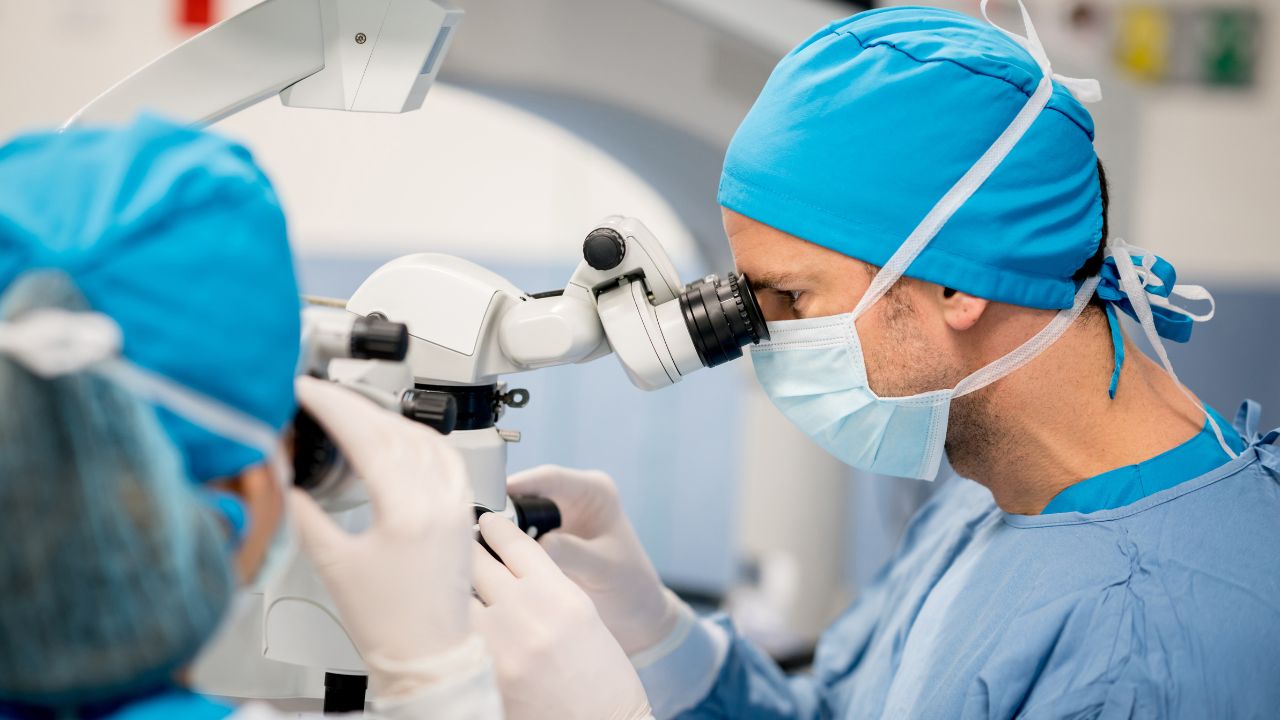 Cirurgia de Catarata | HCLOE